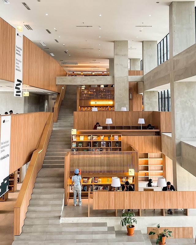 Libraries in Jakarta You Have to Visit! | Social Expat