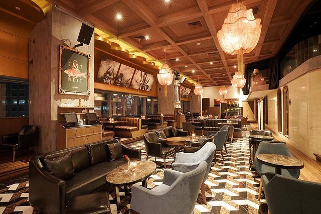 Bars in Kuningan With Happy Hour Promotions | Social Expat