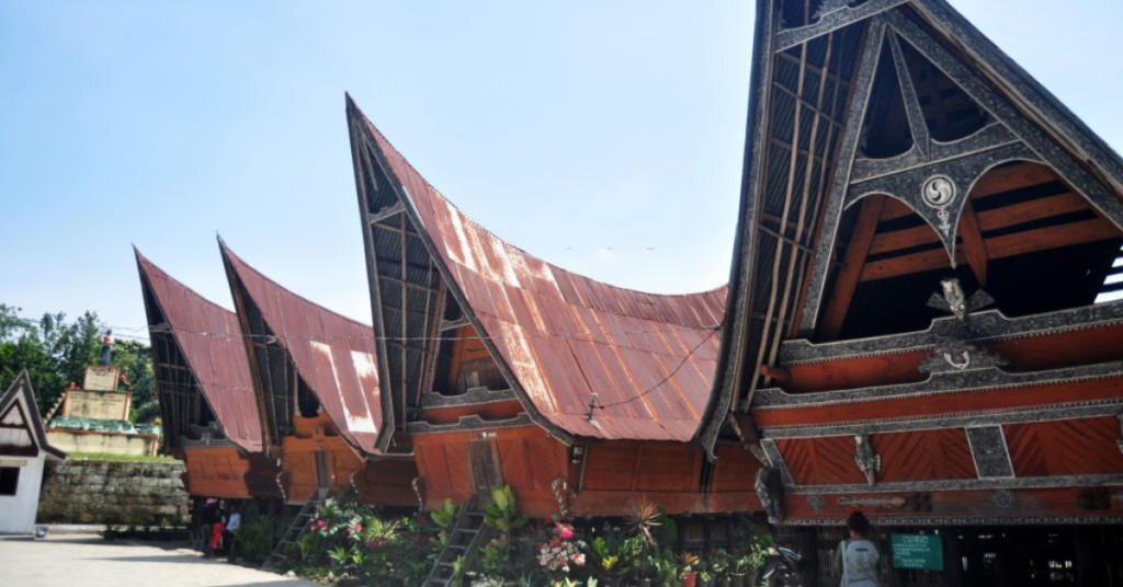 6 Must-Visit Places in Lake Toba, North Sumatra