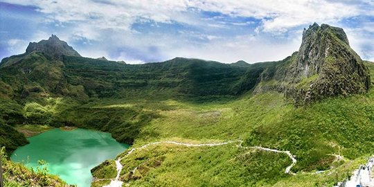 Indonesia's 10 Best Places in East Java: Through its Stunning Mountains