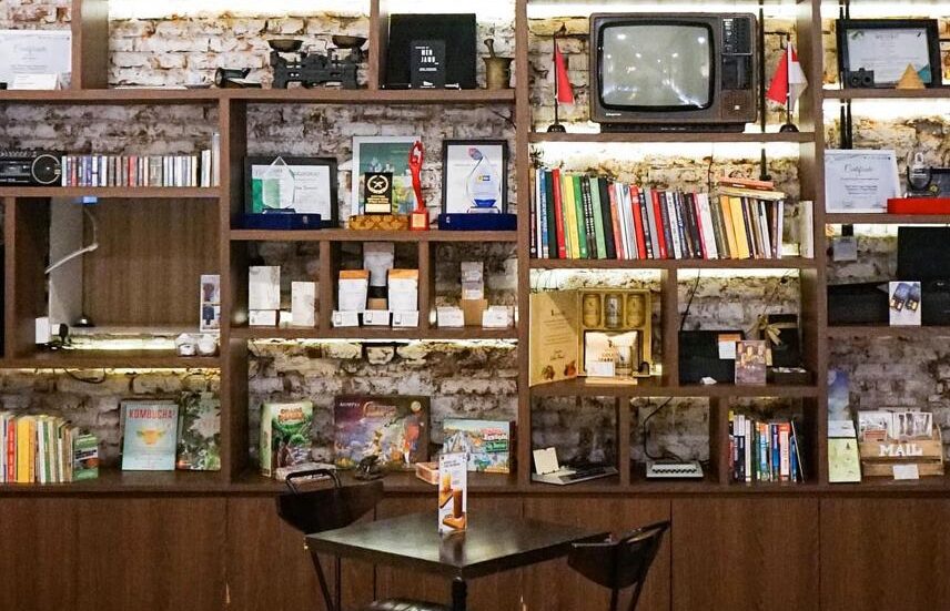 Stepping Back in the 1970s at Toko Merah: Exploring the Charm of Old ...