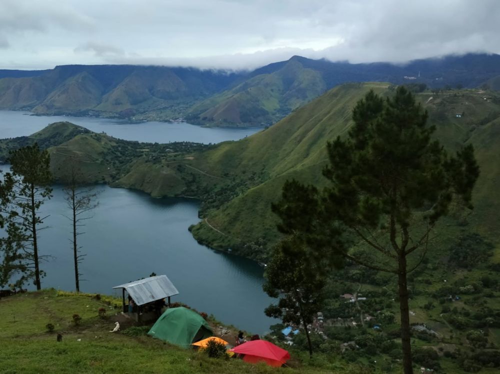 Lake Toba: Things to do in The Largest Lake in Indonesia | Social Expat