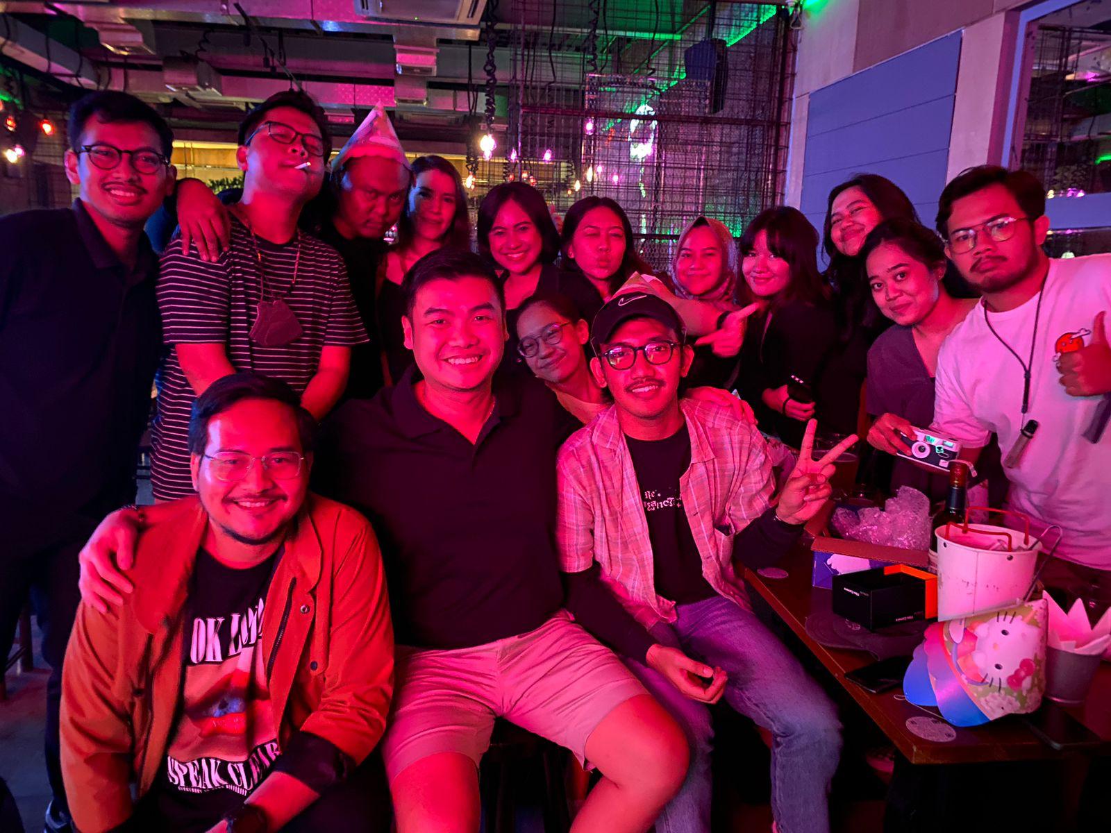 Meet Larry Logan, a General Manager of VP Digital Company | Social Expat