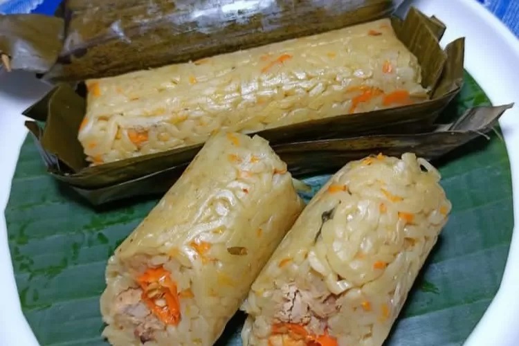 The Delicious of Arem-Arem: Surthy Cooks Explores Indonesian Food